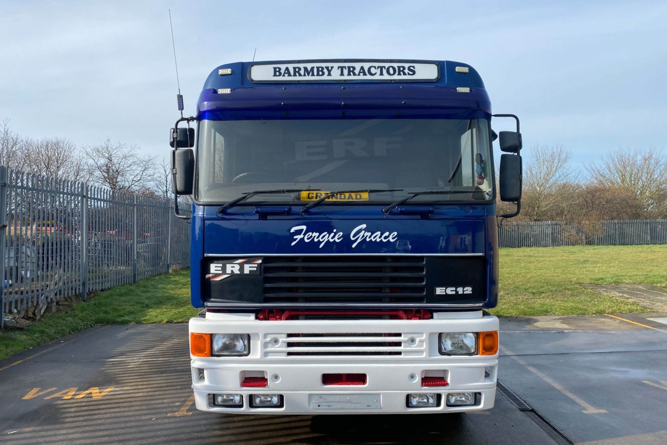 HGV & Large Vehicle Graphics & Truck Wraps. Go Big & BOLD!